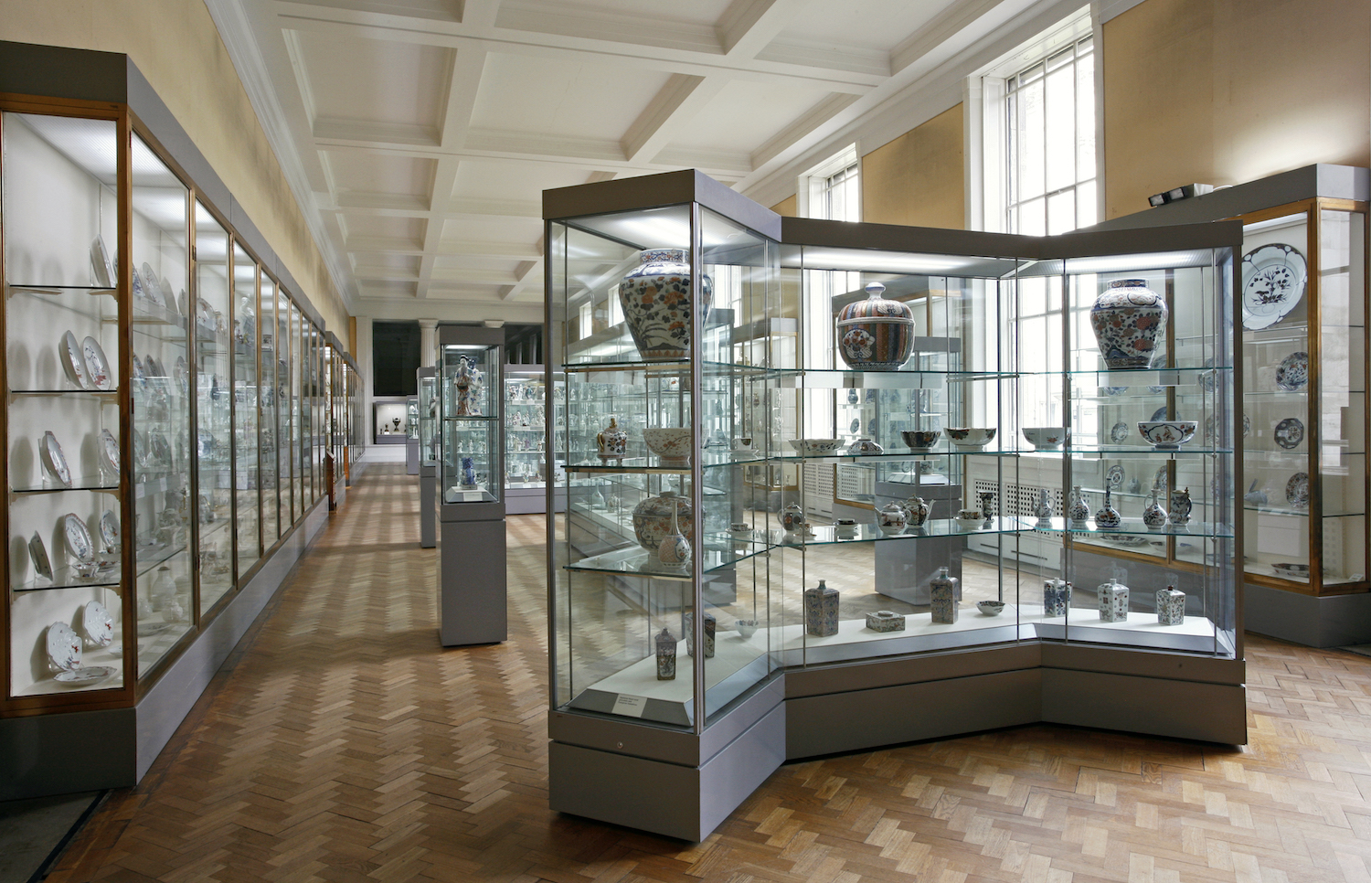 The Fitzwilliam Museum - Gallery 26: European & Japanese Porcelain ...